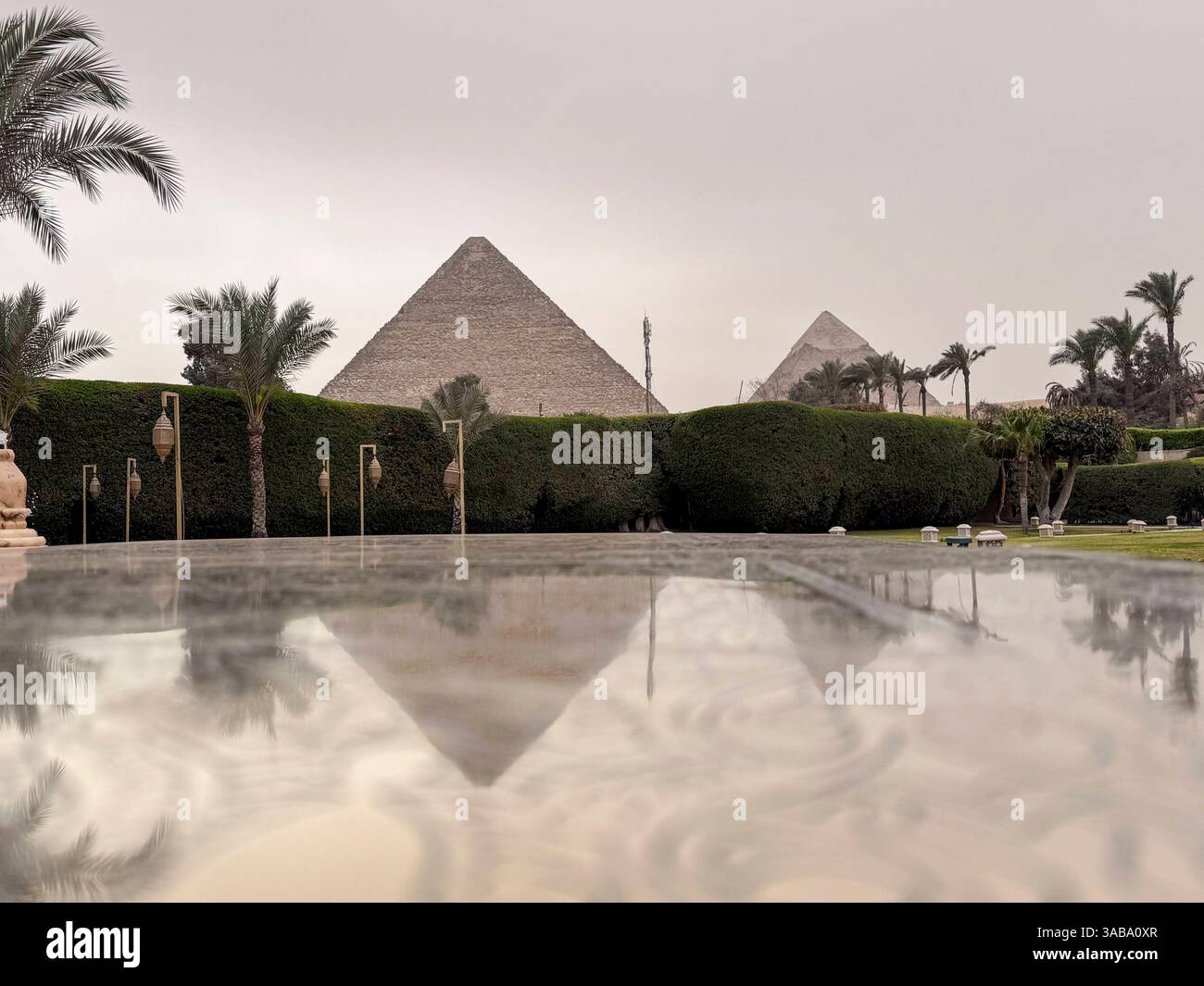Kairo 01042025 - Blick vom Mena House an den Pyramiden Die Pyramiden ...