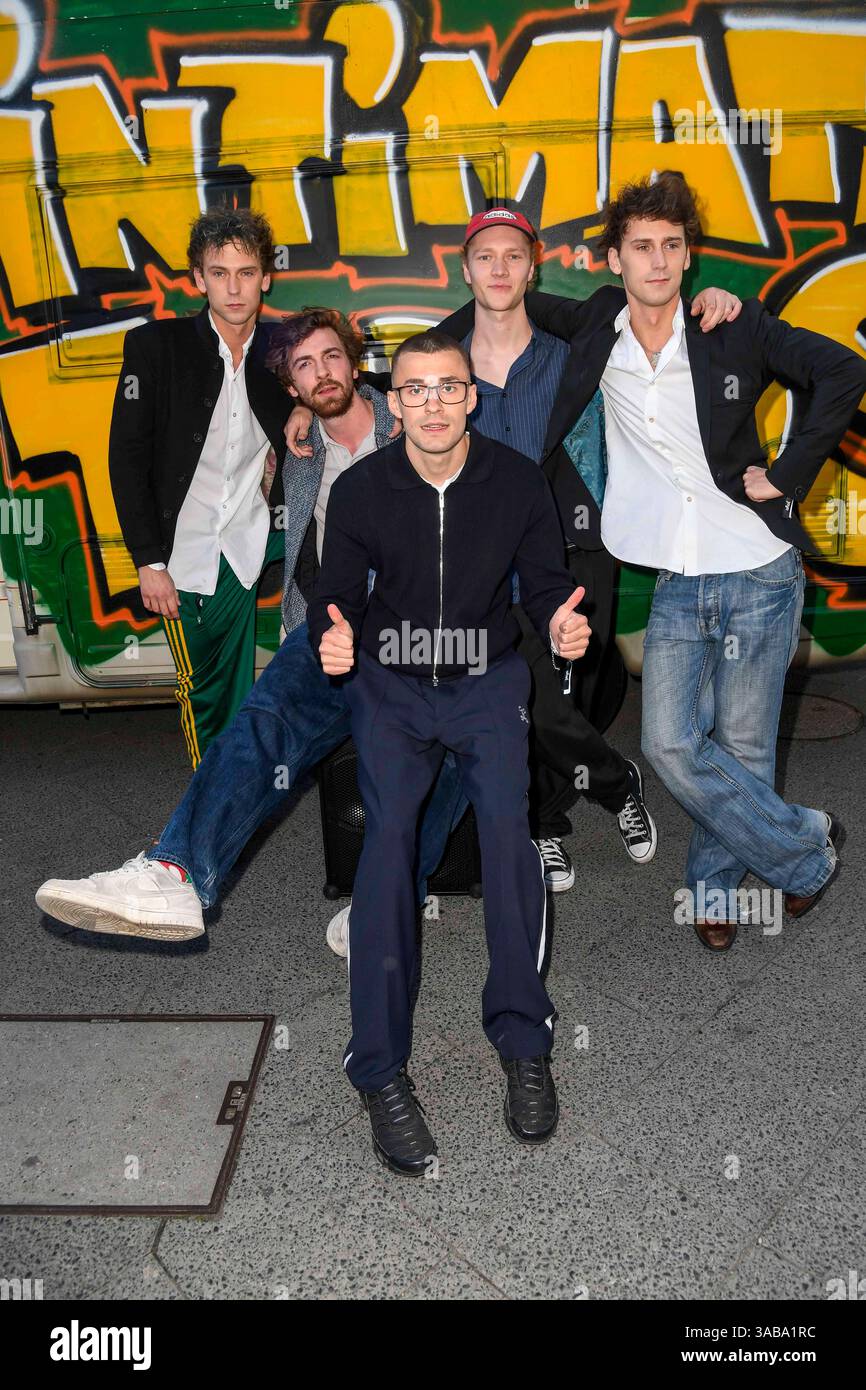 Emil Belton, Max Mattis, Leo Fuchs, Bruno Aleaxander und Oskar Belton ...