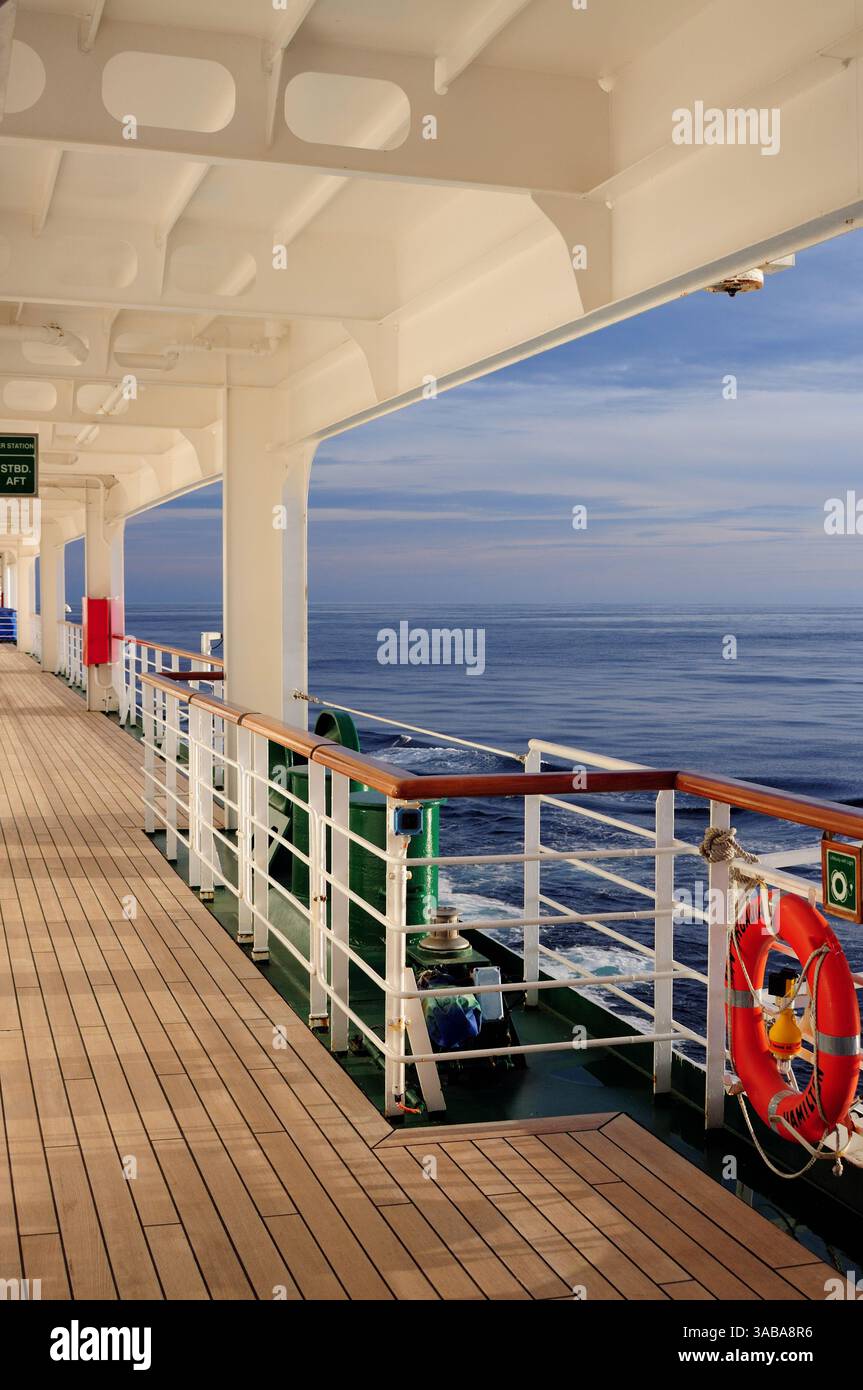 Late evening sunshine highlighting the promenade deck of P&O cruise ...