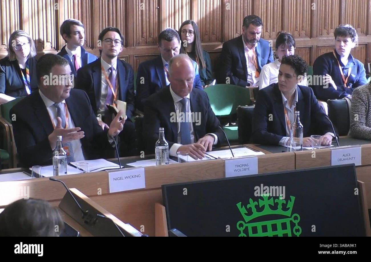 (left to right) Nigel Wicking, Chief Executive, Heathrow Airline ...