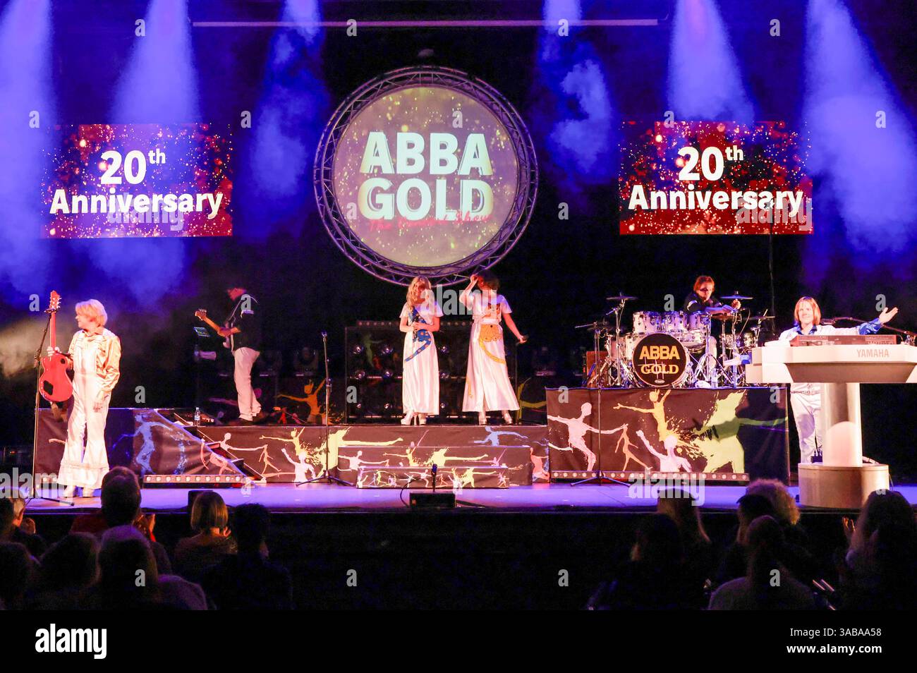 Abba Gold live bei einem Konzert der The Concert Show- 20th Anniversary ...