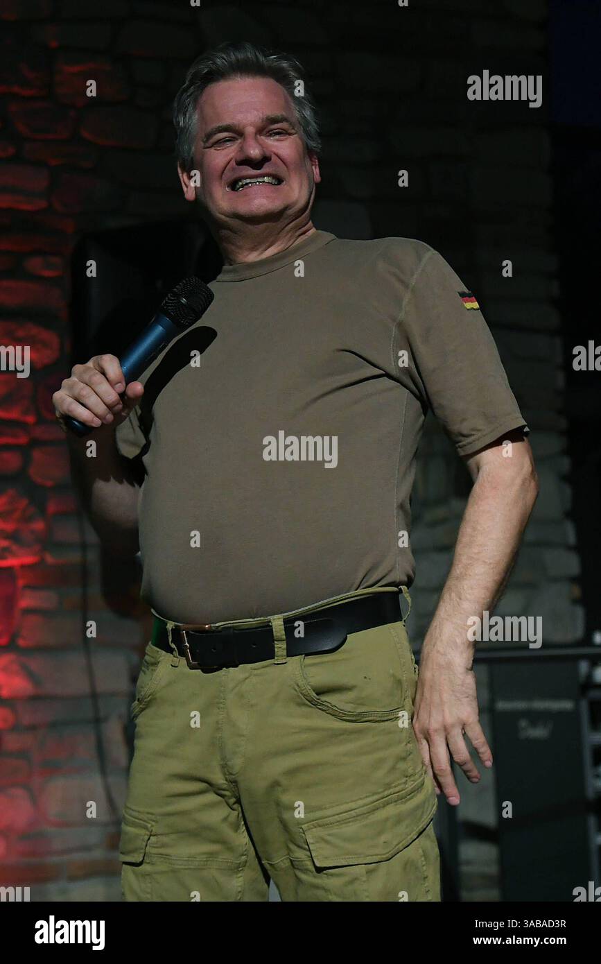 Ausbilder Schmidt - Unkraut vergeht nicht - 25 Jahre Anschiss am 01.04. ...