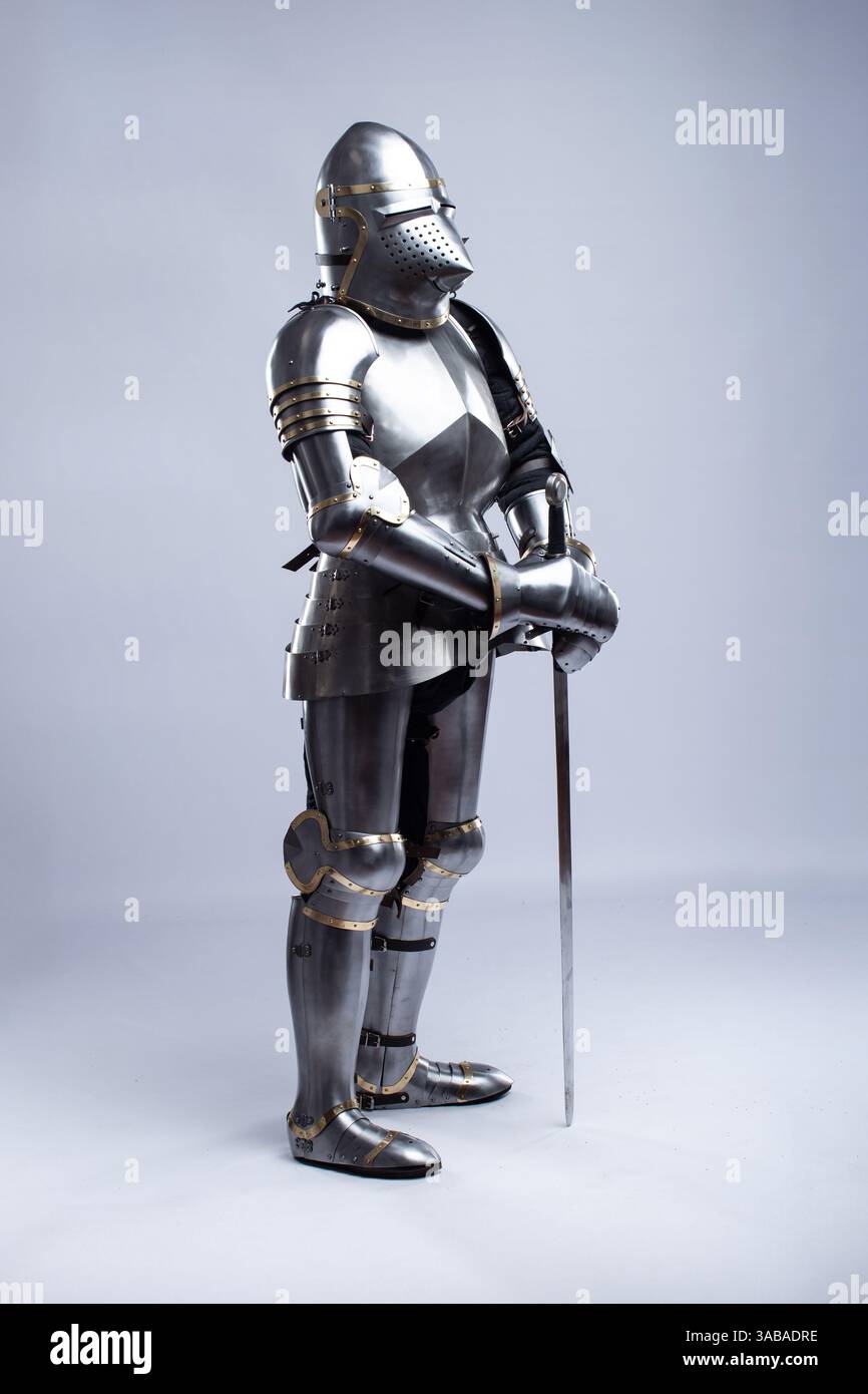 Full Suit of Fourteenth Century Knight's Plate Armor. Impressive ...