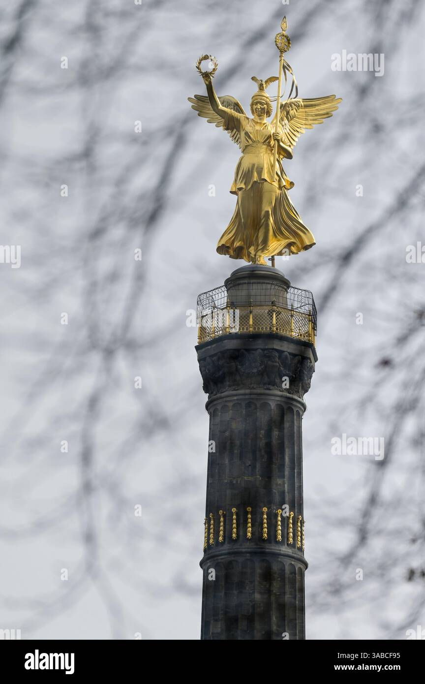 GERMANY, capital city Berlin, famous sights and landmark, golden ...