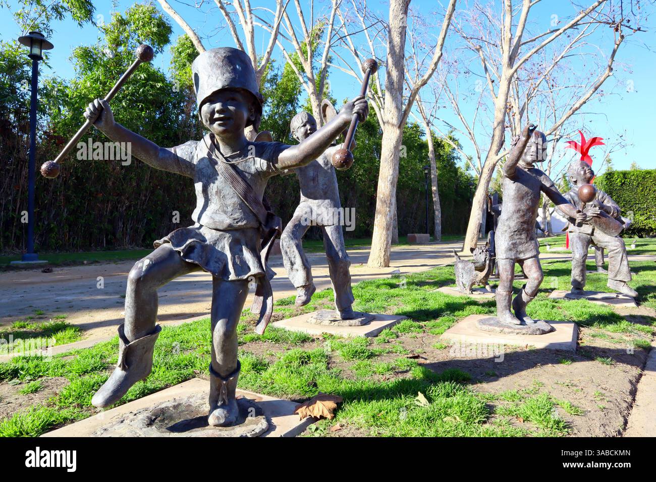 Cerritos (Los Angeles County), California: Public Art “Join the Parade ...