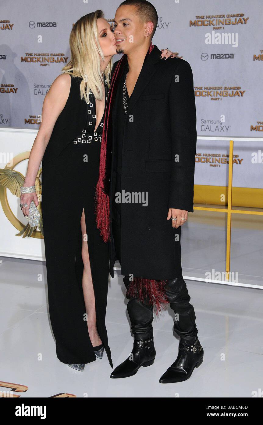 Ashlee Simpson, Evan Ross at The Hunger Games 'Mockingjay Part 1 ...