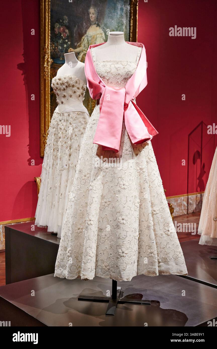 Carosa hi-res stock photography and images - Alamy