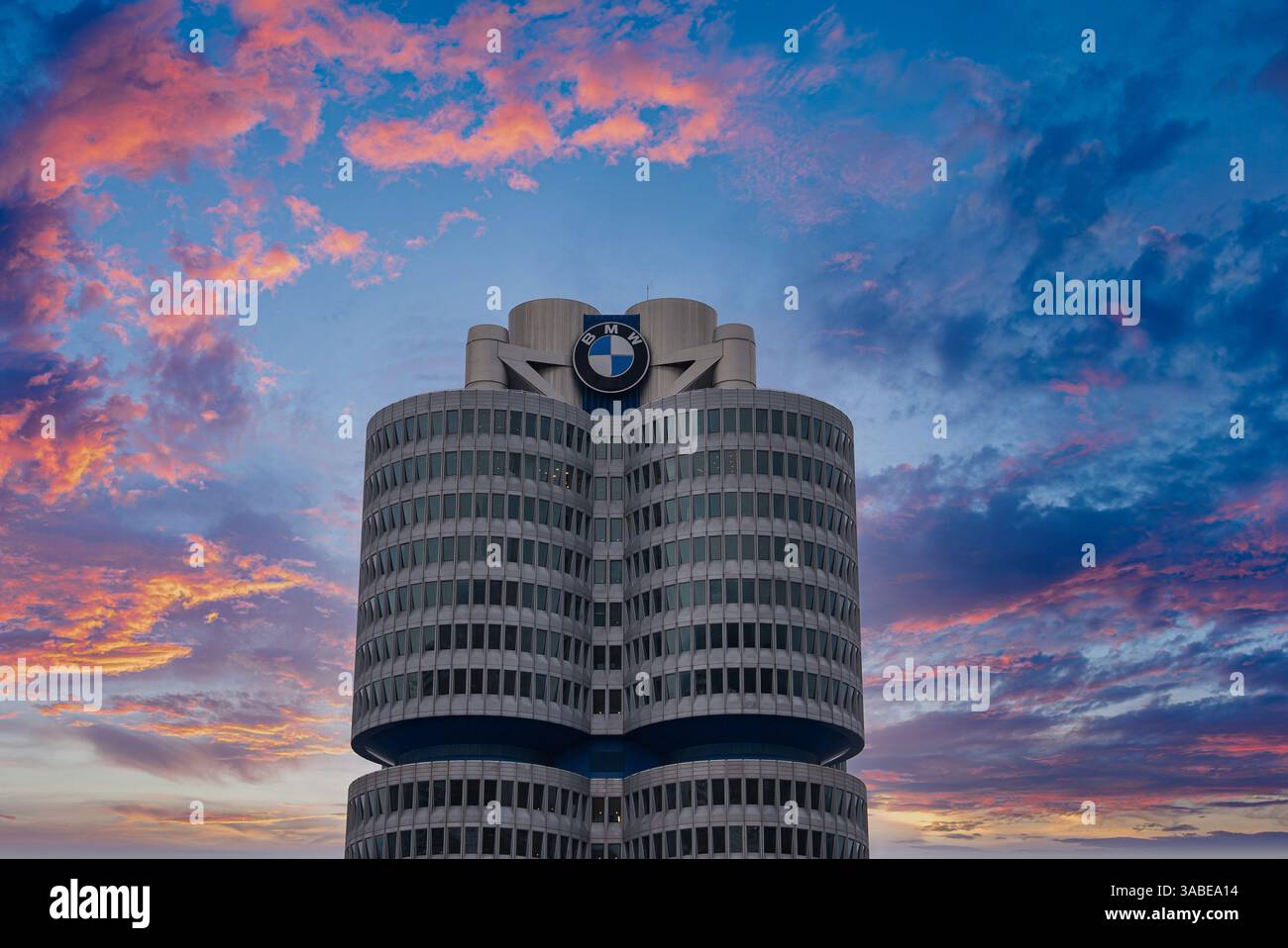 Company logo headquarters automotive hi-res stock photography and ...