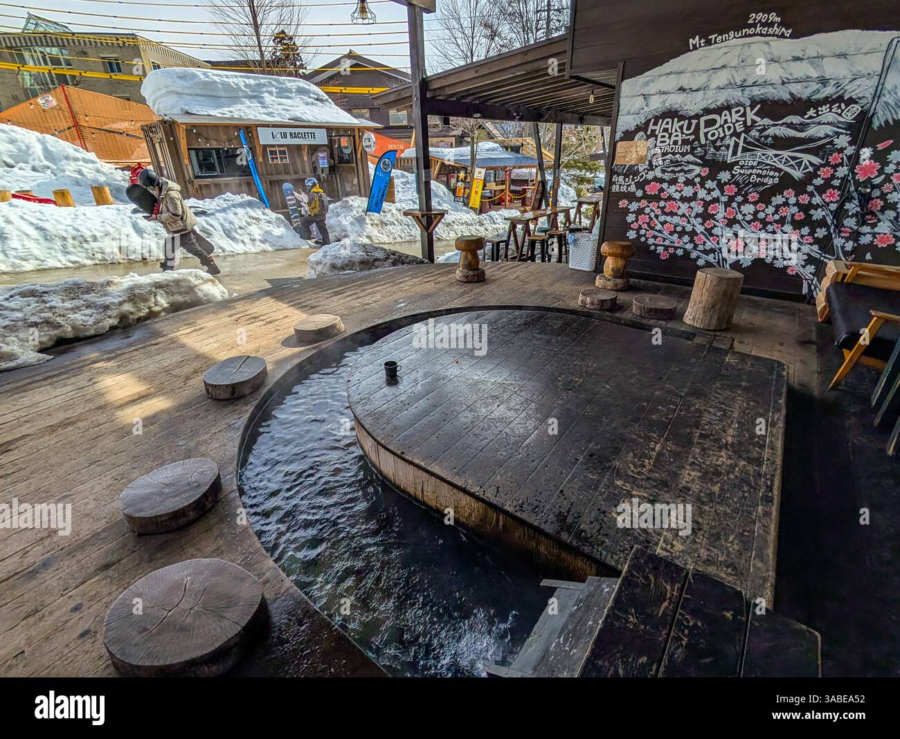 Hq ski hi-res stock photography and images - Alamy