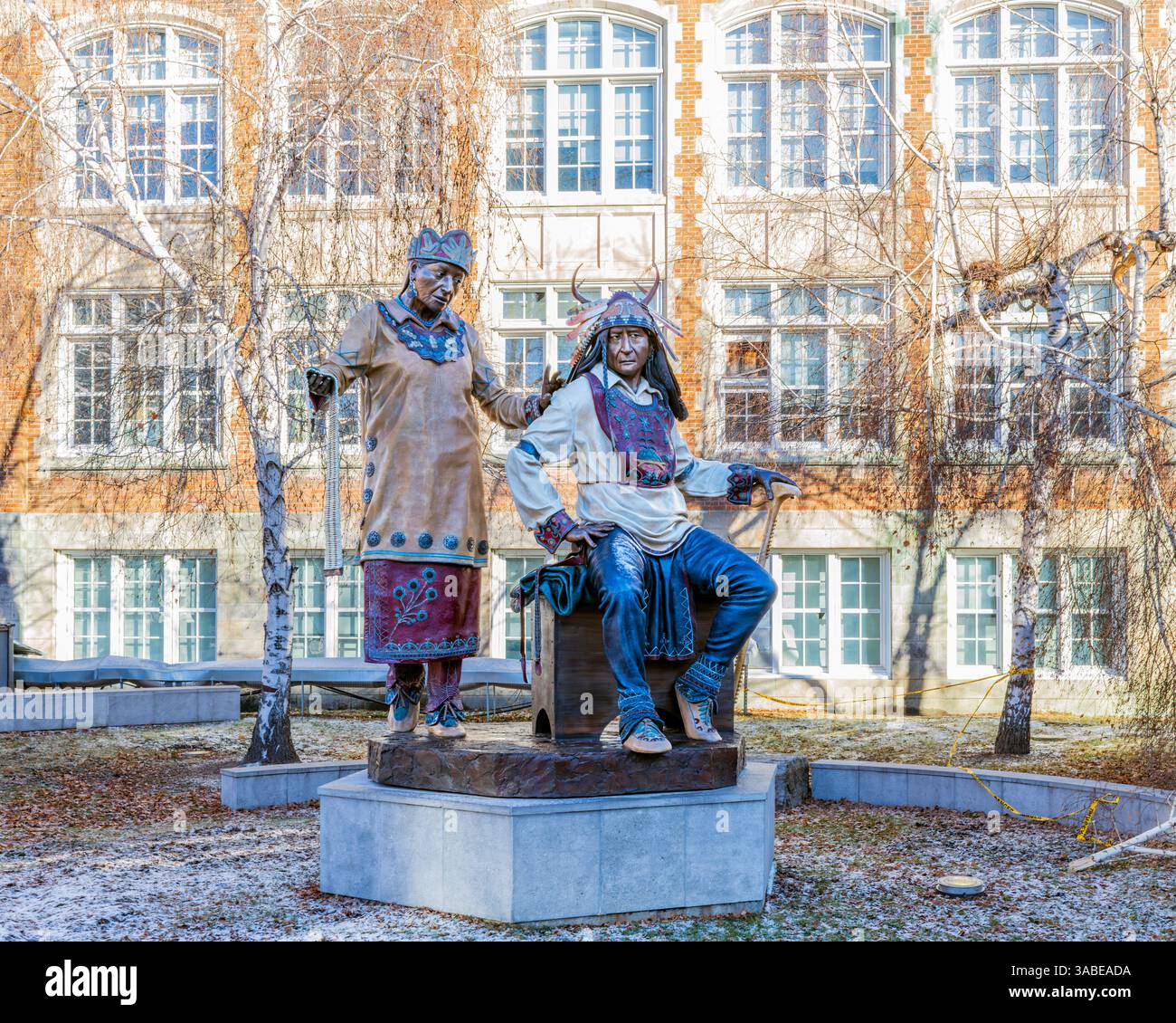 Chief sculptures hi-res stock photography and images - Alamy