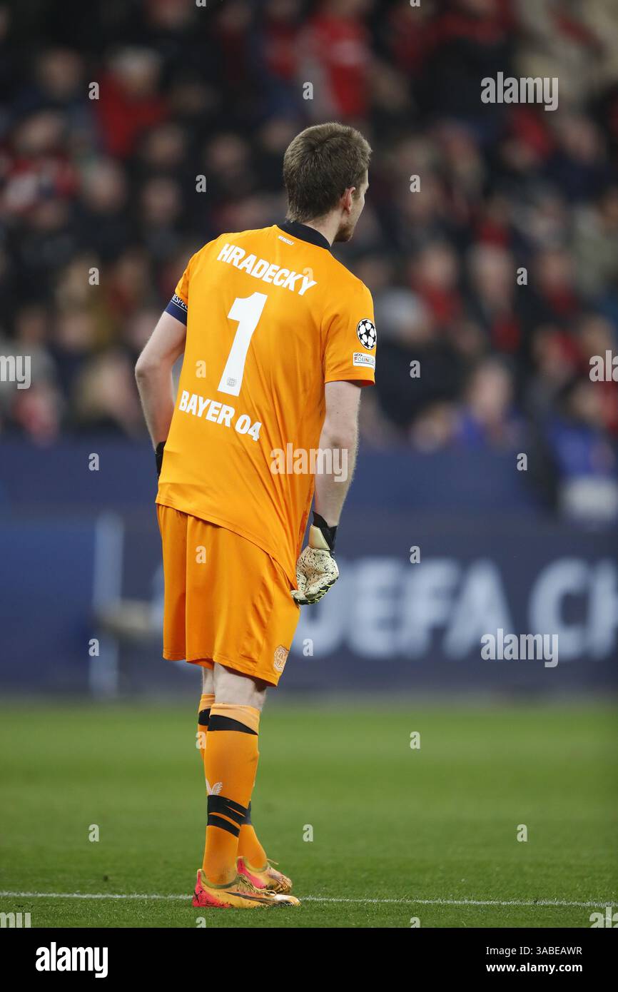 LEVERKUSEN -Bayer 04 Leverkusen goalkeeper Lukas Hradecky during the ...