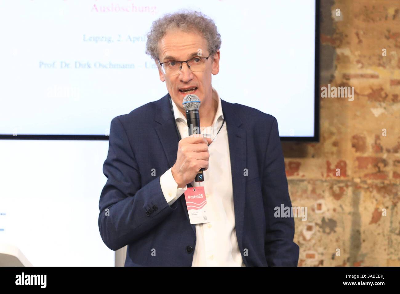 Medientage Mitteldeutschland in Leipzig Prof. Dr. Dirk Oschmann bei den ...