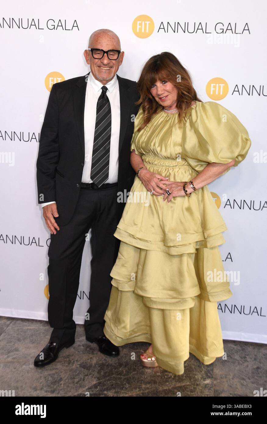 New York, NY, USA. 1st Apr, 2025. Bob Fisch and Stephanie Fisch at the ...