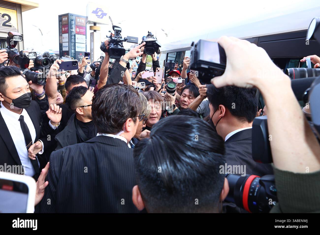 TAIPEI, CHINA - APRIL 2, 2025 - Japanese actor Takuya Kimura arrives at ...