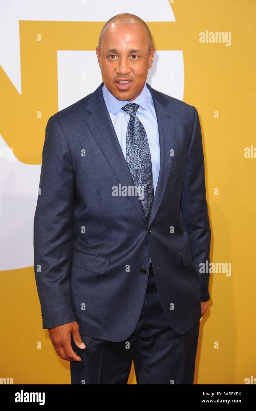 John starks basketball hi-res stock photography and images - Alamy
