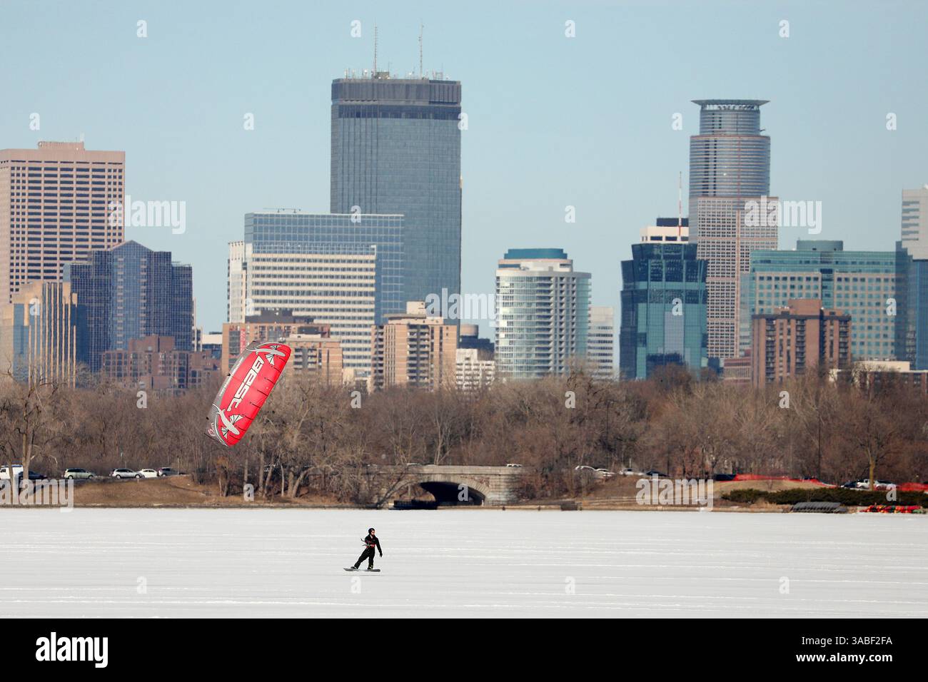 March 16, 2018 - Minneapolis, MN, USA - Kite boarders skim across Bde ...