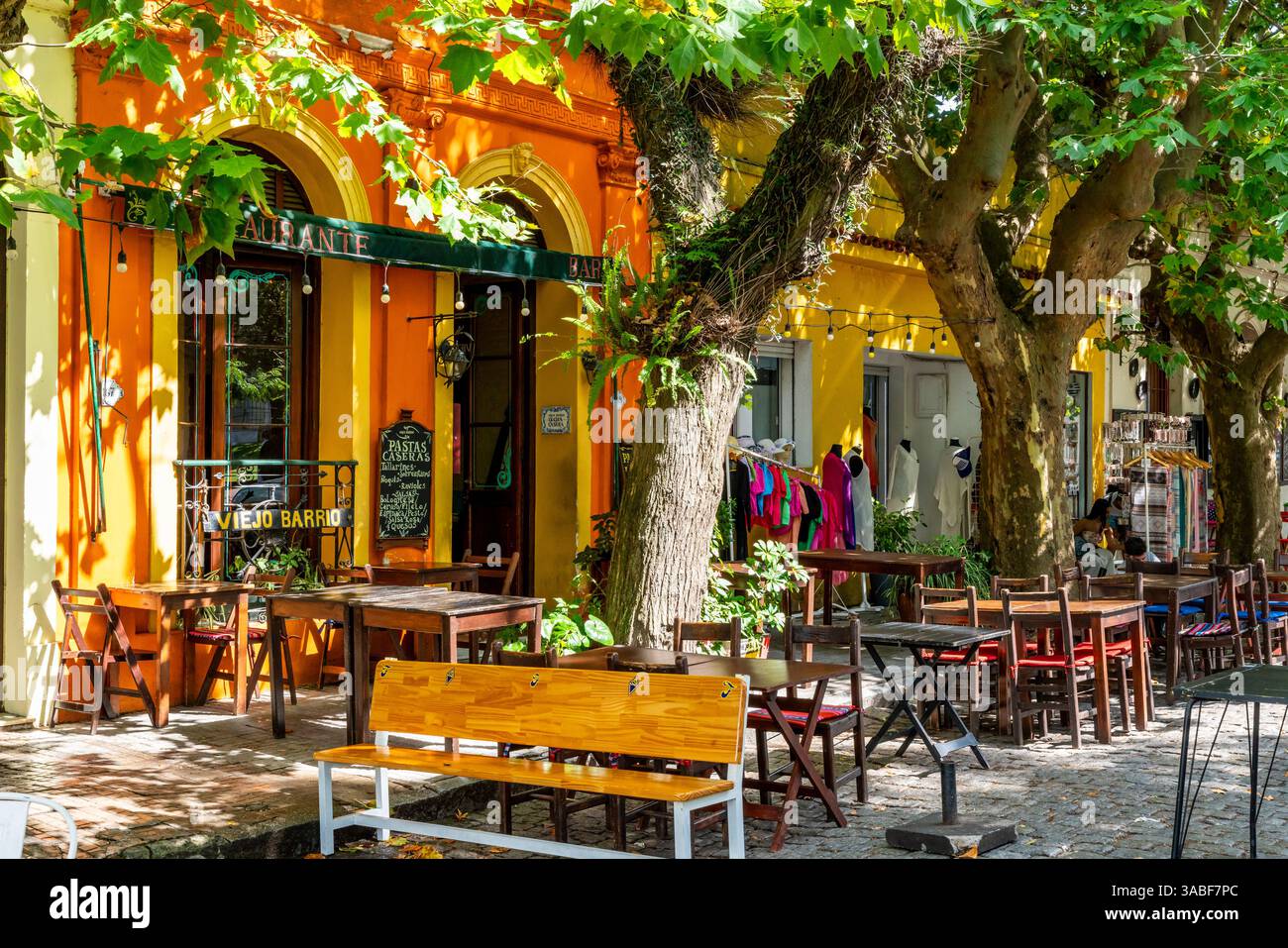 A Colourful Cafe/Restaurant In The Plaza De Armas, Colonia del ...