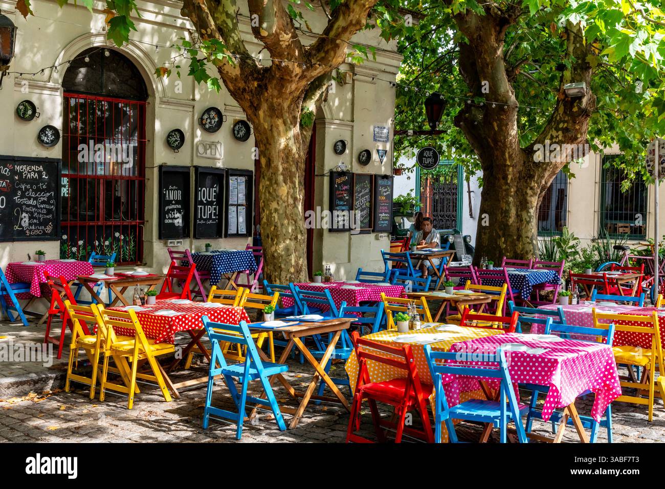 A Colourful Restaurant In The Plaza De Armas, Colonia del Sacramento ...