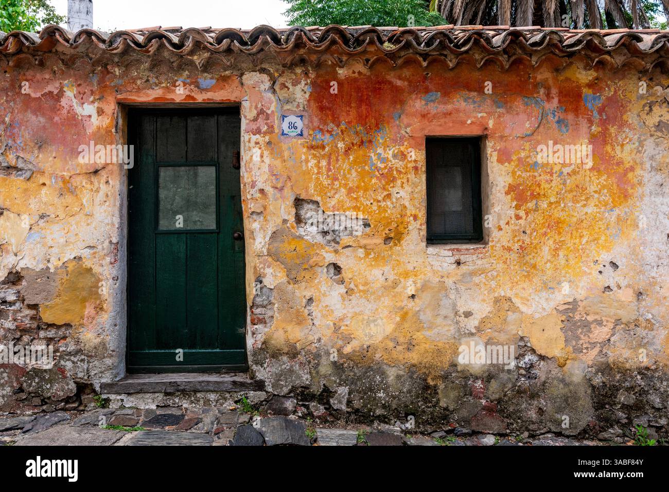 A Traditional House In The Calle de los Suspiros, Colonia del ...