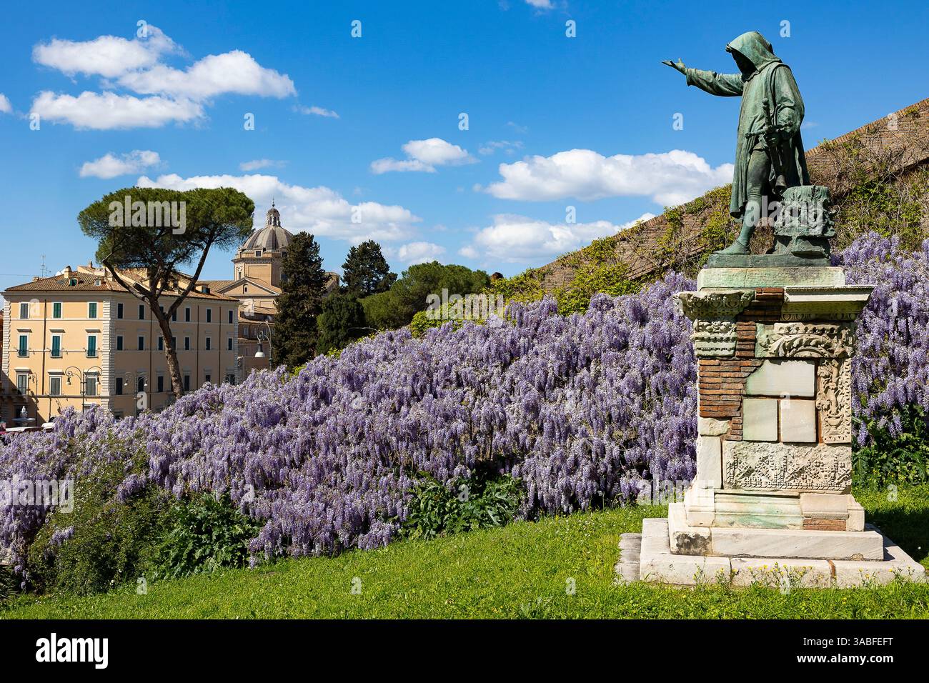 The statue of Giordano Bruno. Rome, Italy Stock Photo - Alamy
