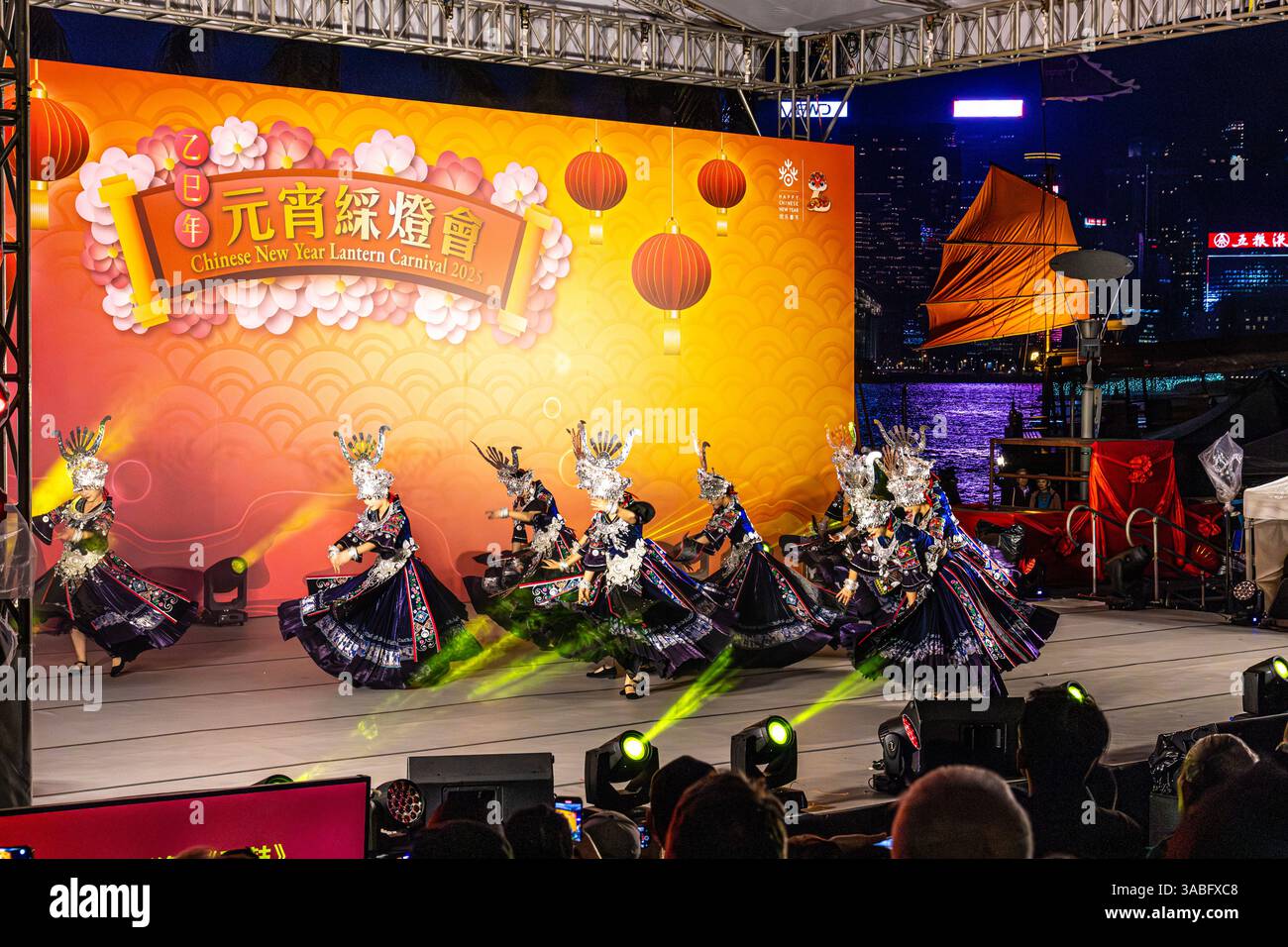 A public show with traditional costume, song & dance at the Chinese New ...