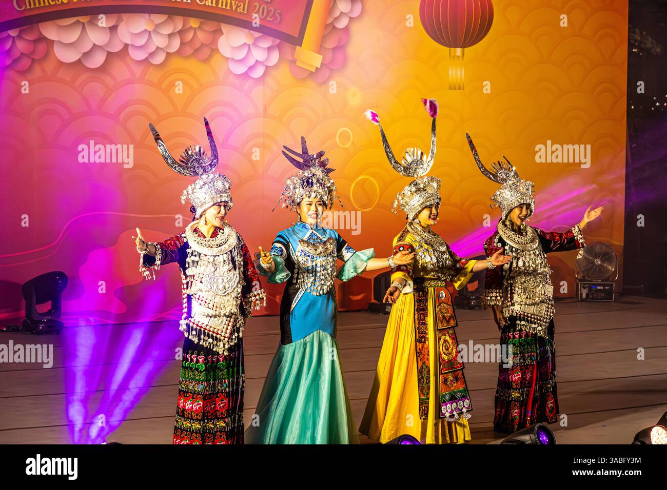 A public show with traditional costume, song & dance at the Chinese New ...
