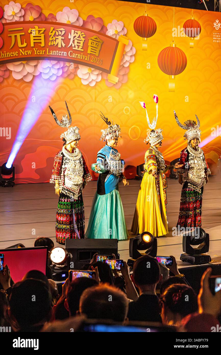 A public show with traditional costume, song & dance at the Chinese New ...