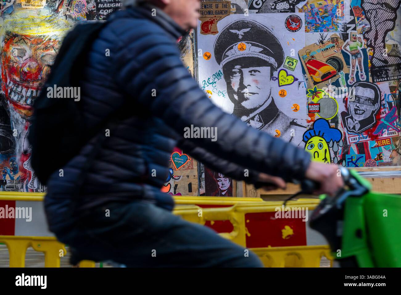 Tariffs trump announce hi-res stock photography and images - Alamy