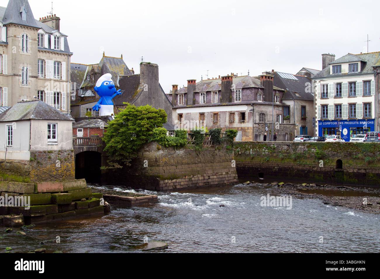 Landerneau hi-res stock photography and images - Alamy