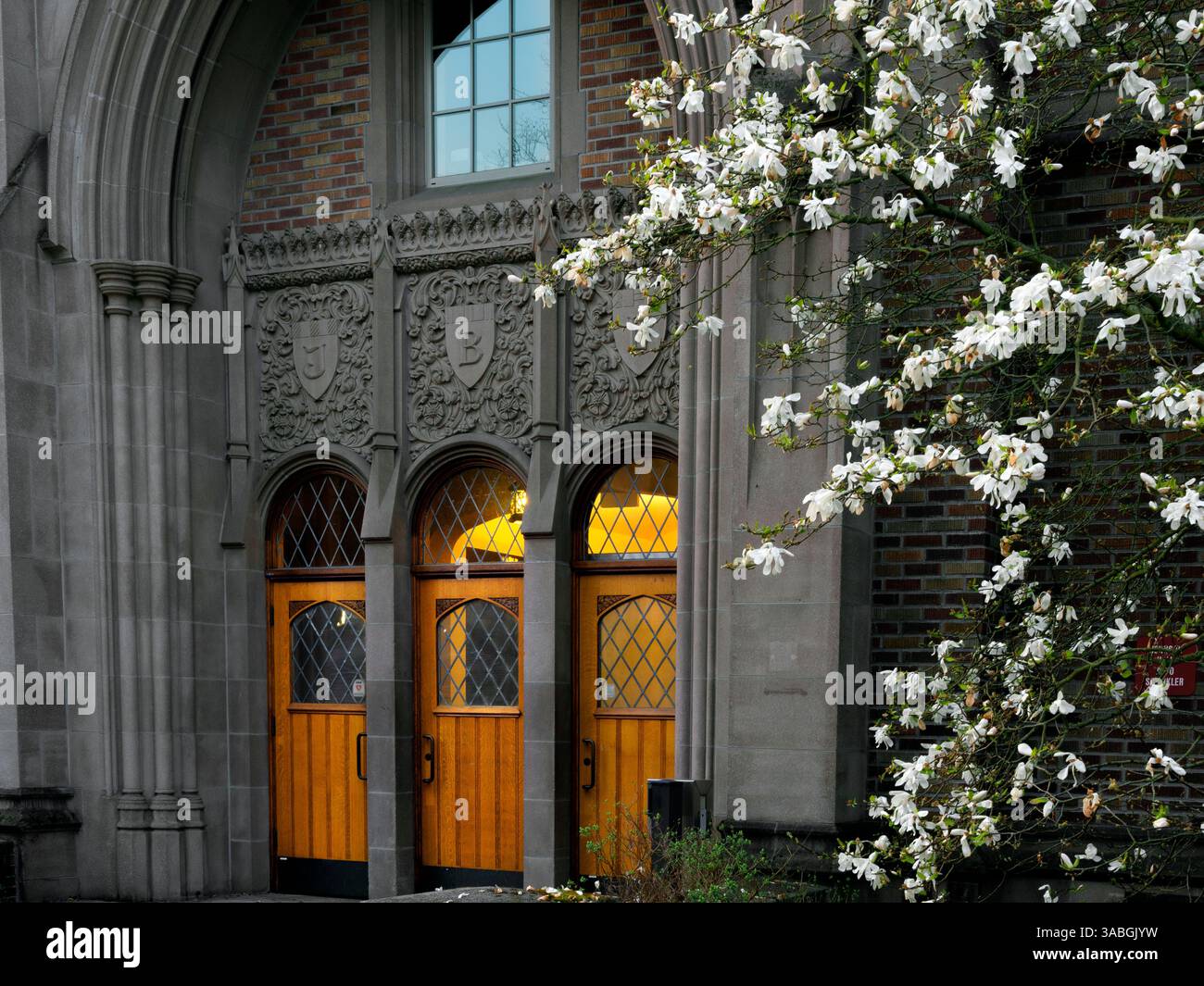 WA26478-00...WASHINGTON - Johnson Hall, Earth & Space Sciences-Biology ...