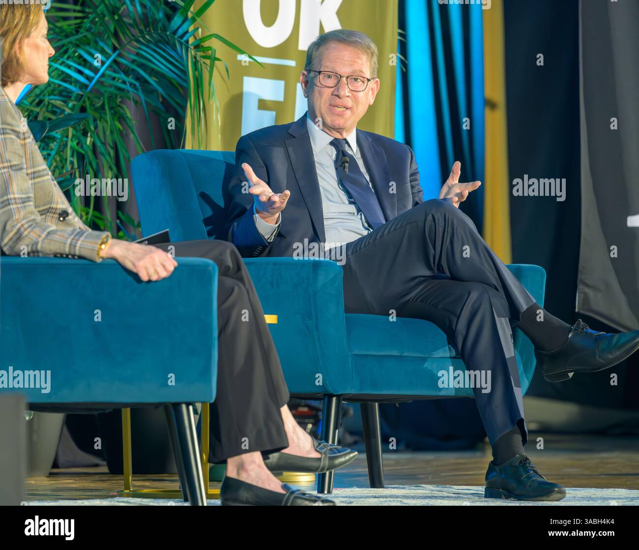 Trump administration scandal hi-res stock photography and images - Alamy