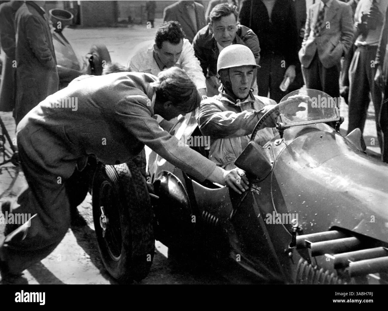 George abecassis trophy race hi-res stock photography and images - Alamy