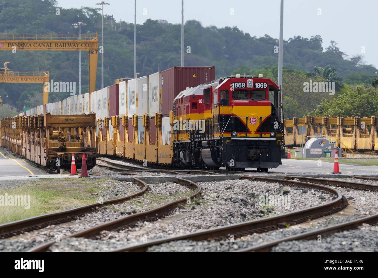 A Panama Canal railway train waits to be loaded with cargo in Panama ...