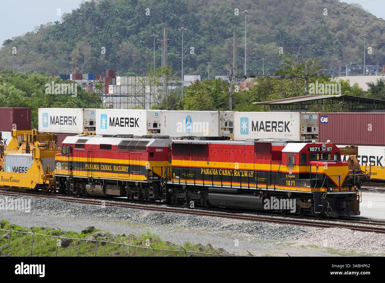 A Panama Canal railway train waits to be loaded with cargo in Panama ...