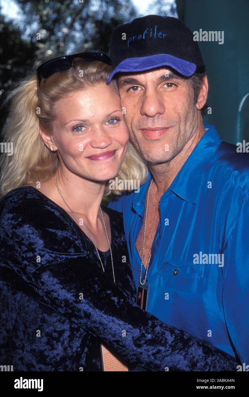 Nickelodeon studios universal studios hi-res stock photography and ...