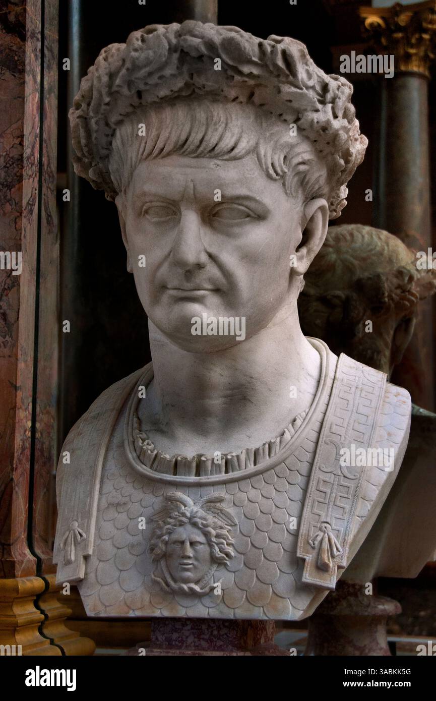 L'empereur Trajan 108 AD The Roman emperor Trajan 89-117 AD Italian ...