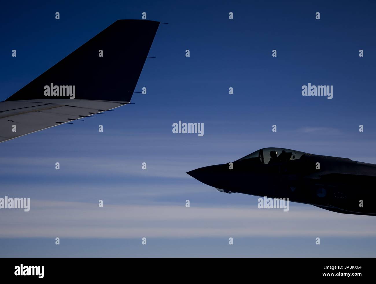 NORTH SEA - A Dutch F35 fighter jet flies over the North Sea after ...