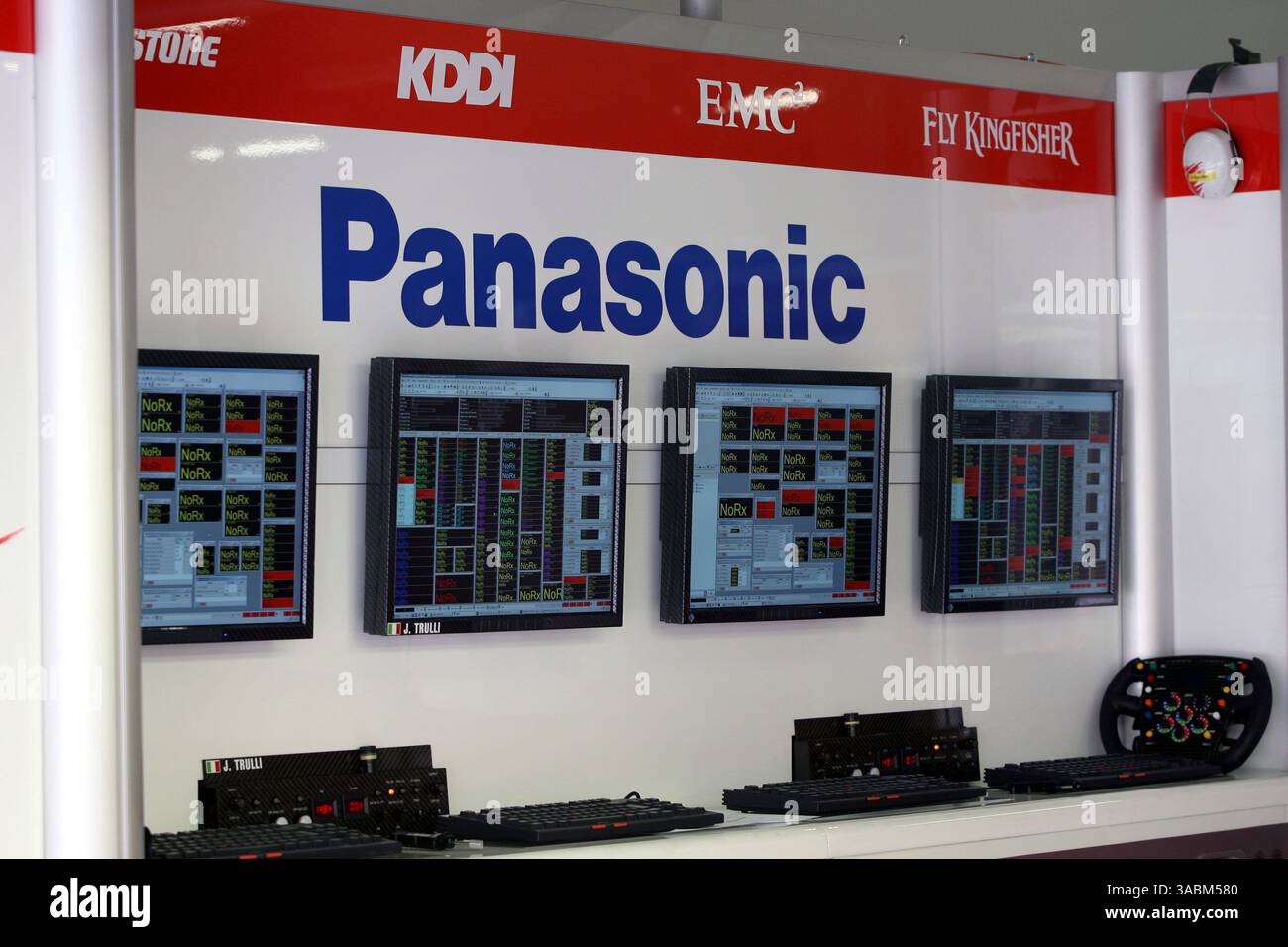 Telemetry screens hi-res stock photography and images - Alamy