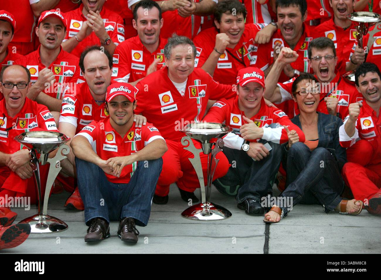 Felipe Massa (BRA) Ferrari, Jean Todt (FRA) Ferrari Sporting Director ...