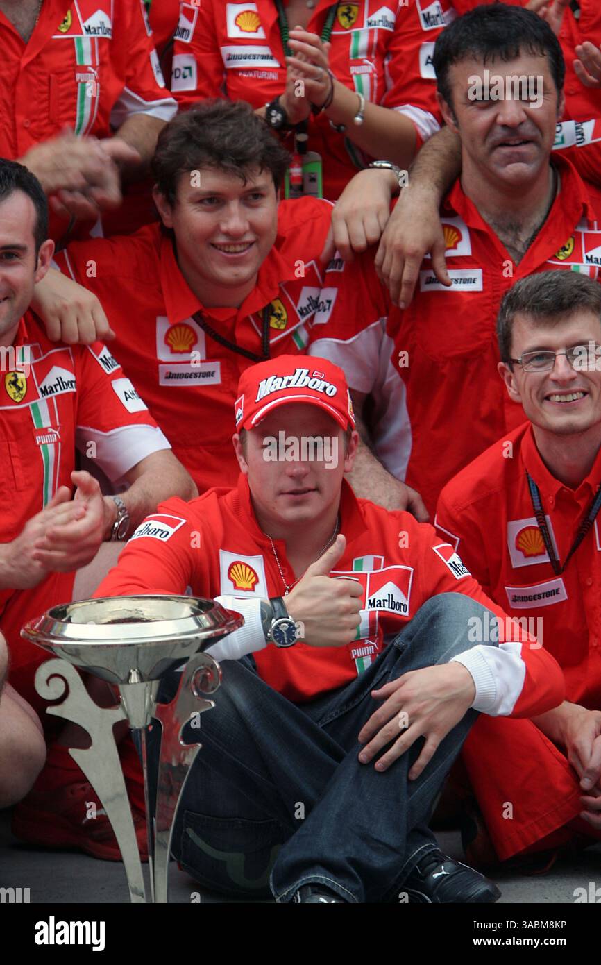Kimi 200 hi-res stock photography and images - Alamy