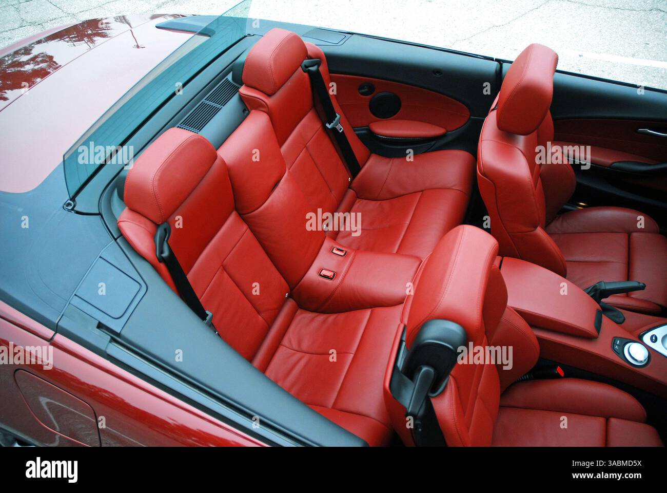 Oct 09, 2007 - Los Angeles, CA, USA - The M6 convertible has all of the ...