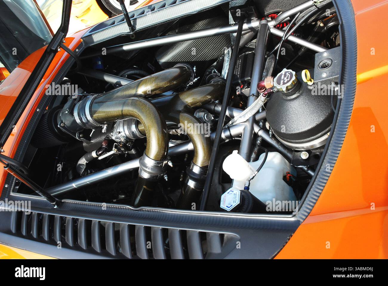 Oct 09, 2007 - Los Angeles, CA, USA - The Saleen S7 two-seat sports car ...