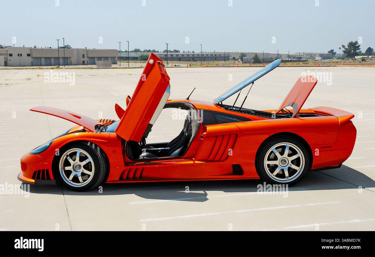 Oct 09, 2007 - Los Angeles, CA, USA - The Saleen S7 two-seat sports car ...