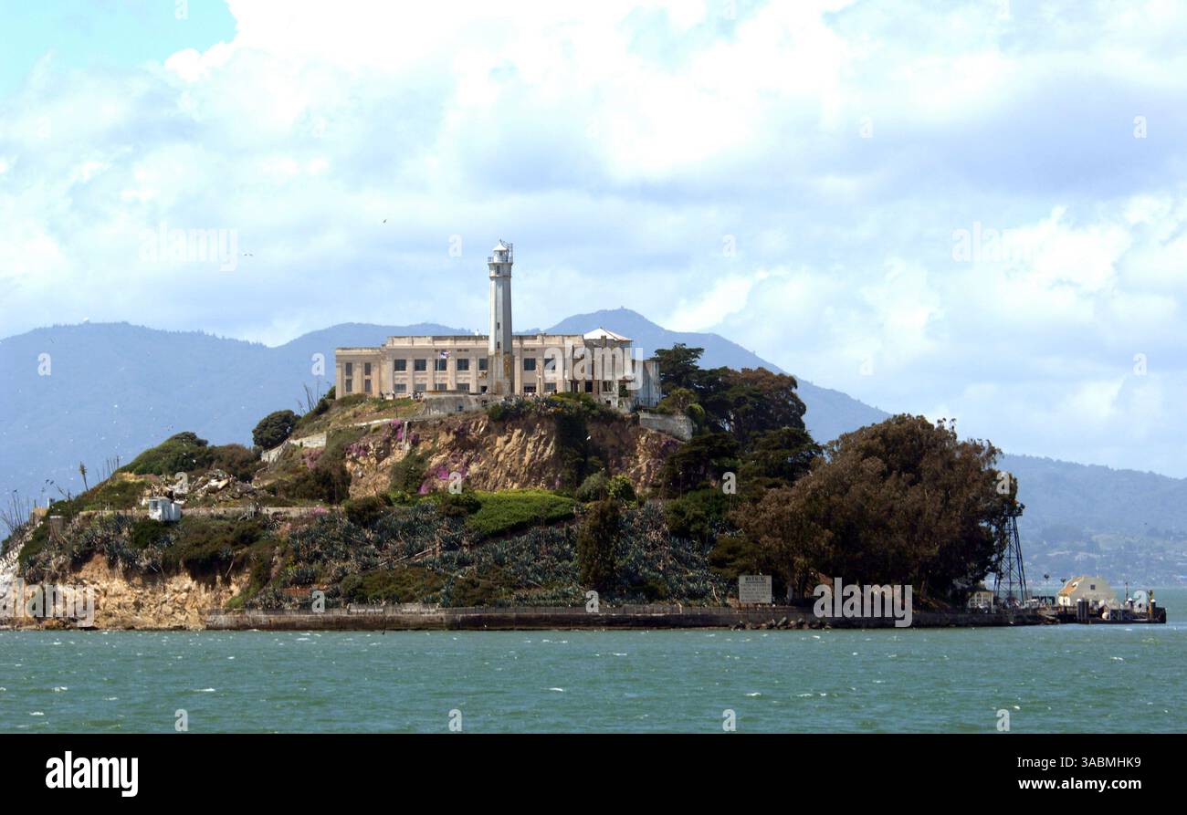 Nov 30, 2007 - San Francisco, California, USA - Alcatraz Island is a ...