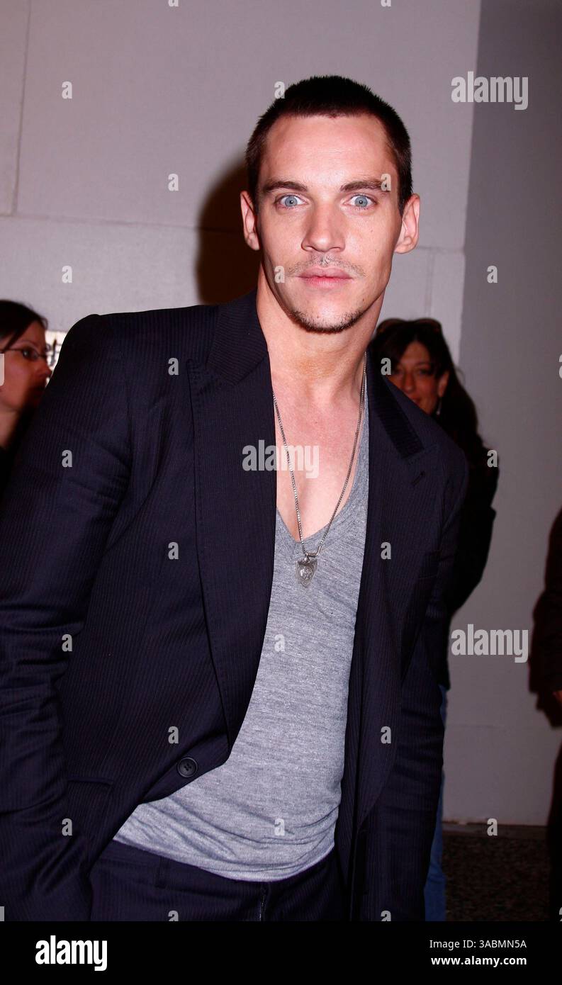 November 12 2007, New York City Actor Jonathan Rhys Meyers at the MTV ...