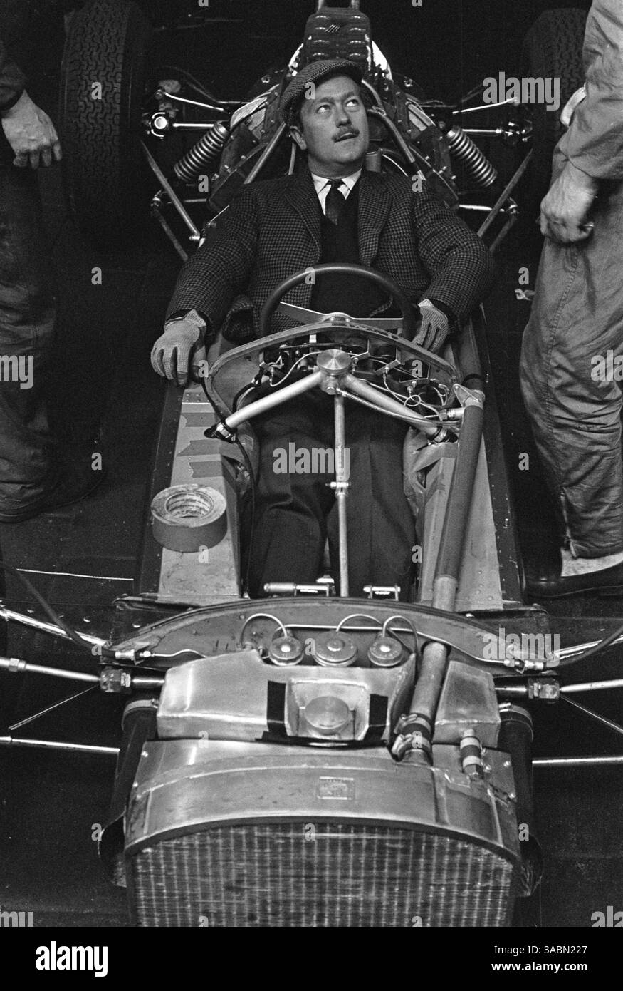 Colin Chapman in the Lotus 25 Climax..Dutch GP, Zandvoort, 20th May ...