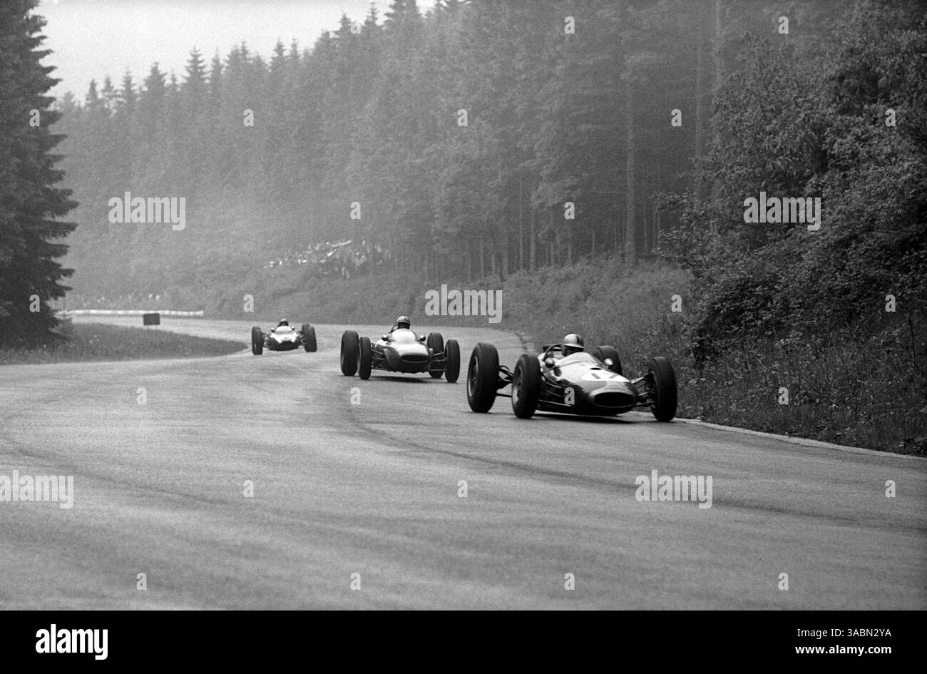 Jack Brabham (AUS) Brabham BT3 retired with a fuel injection pump ...