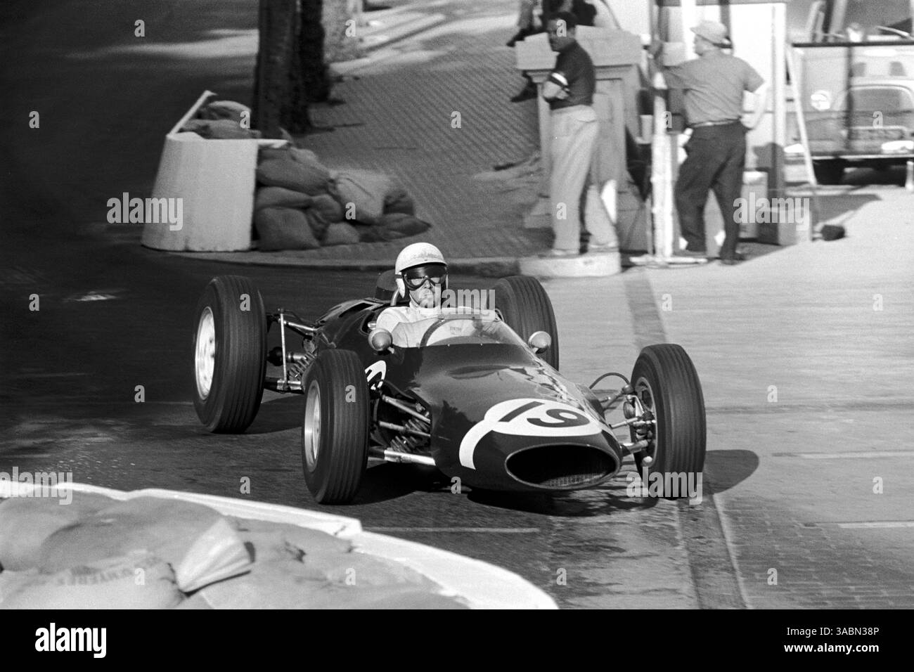 Jo Bonnier (SWE) Cooper T66 finished fifth...Monaco Grand Prix, Monte ...