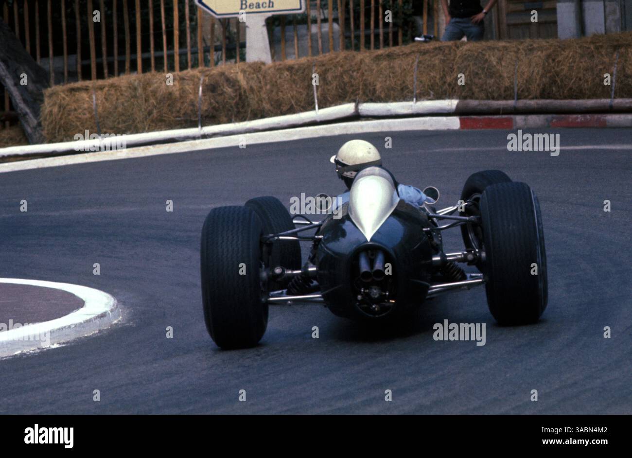 Phil Hill (USA) Cooper T73. 9th place...Monaco Grand Prix, Monte Carlo ...