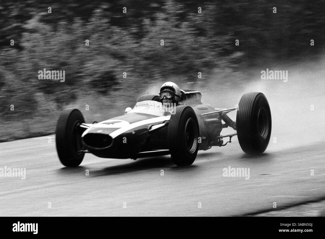Bruce McLaren (NZL) Cooper T77 finished third...Belgian Grand Prix, Spa ...